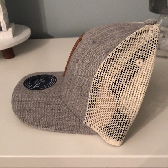 Local Crowns | Accessories | Nwt Local Crowns Illinois Trucker Hat ...